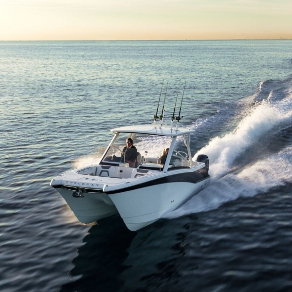 World Cat Unveils New 280DC-X Dual Console Catamaran - Great Lakes ...